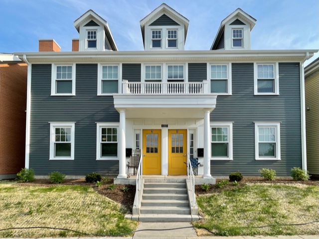 1212 larkin - Full Circle Communities